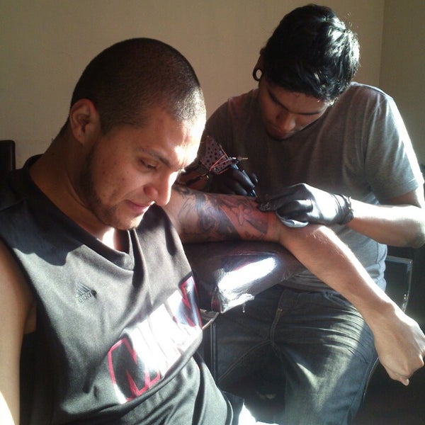 Tattoo studio el negro califas - Tlanepantla de baz, México
