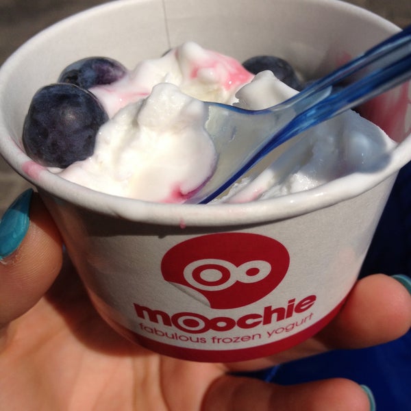 Photos at Moochie Frozen Yogurt - Kuip - 136 tips from 31690 visitors