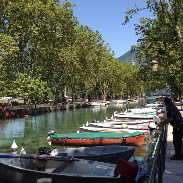 Shopping Centre Annecy - Retail in Annecy