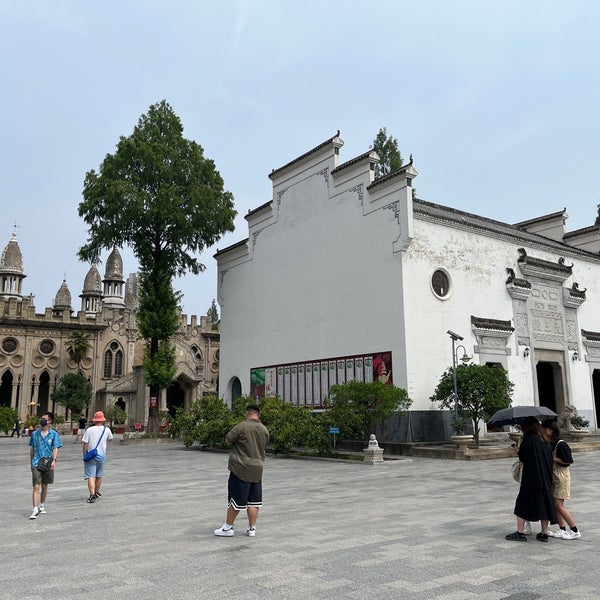 Gude Temple - 2 tips