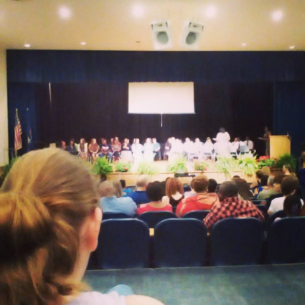 Providence Elementary School - Elementary School in Richmond