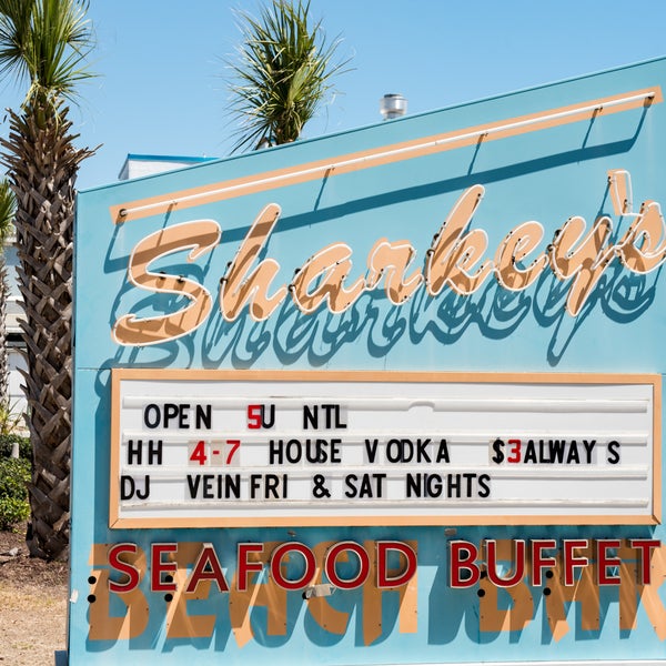 Sharkey's Oceanfront Restaurant - 16 tips from 899 visitors