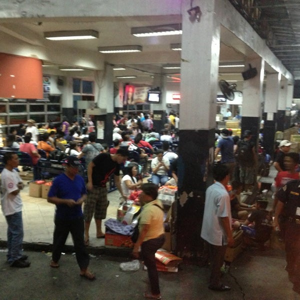 Partas Bus Terminal - Quezon City District 4 - Quezon City, Quezon City