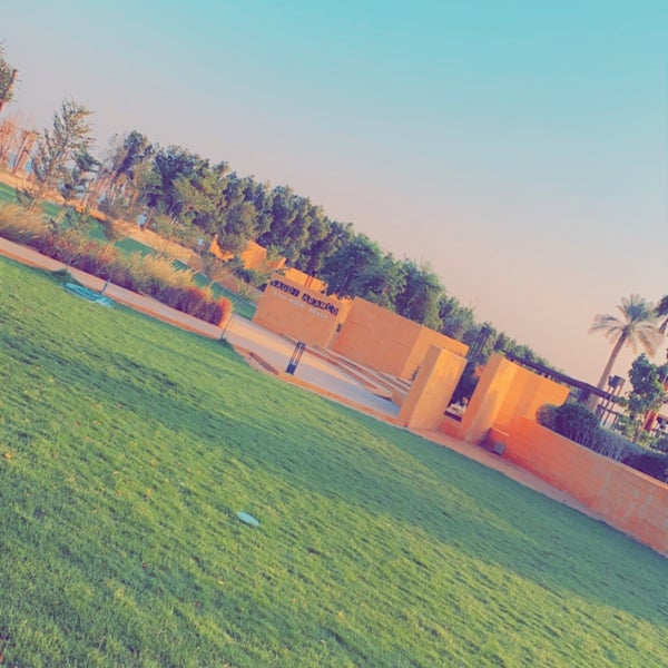 Photos at Aramco Beach | شاطئ ارامكو - Halfmoon Bay