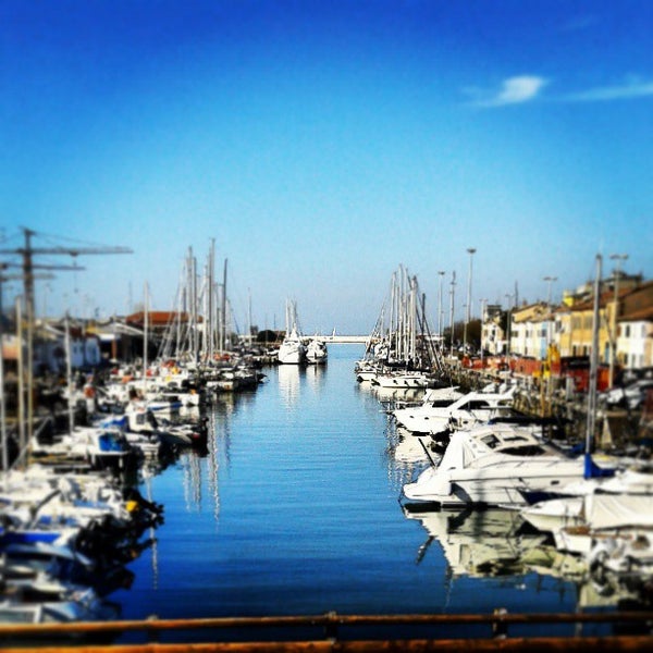 Porto di Pesaro - Harbors / Marinas