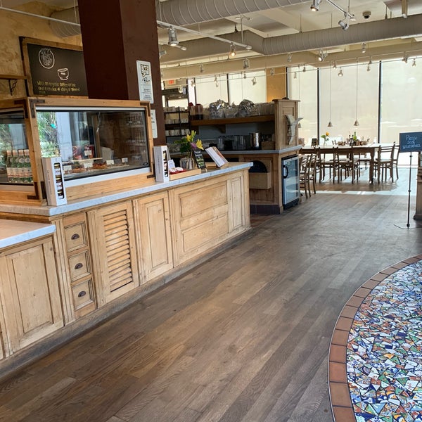 Le Pain Quotidien Encino