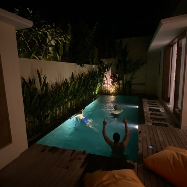 The Sunset Hotel And Villas - 21 tips from 936 visitors