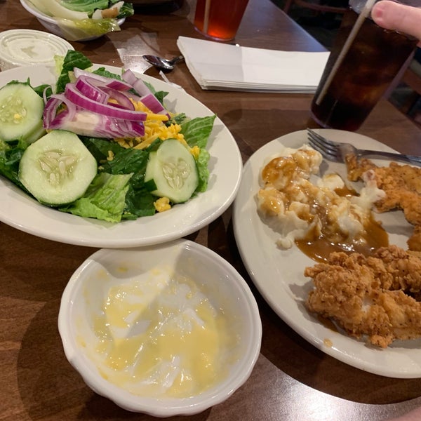 Luby's - Comfort Food Restaurant in Far North Dallas