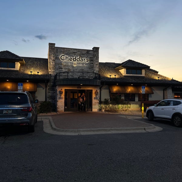 Cheddar's Scratch Kitchen - 46 tips