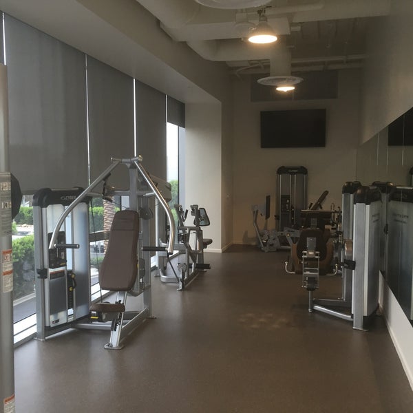 Kinetic Fitness - Irvine Center - 200 Spectrum Center Dr #240