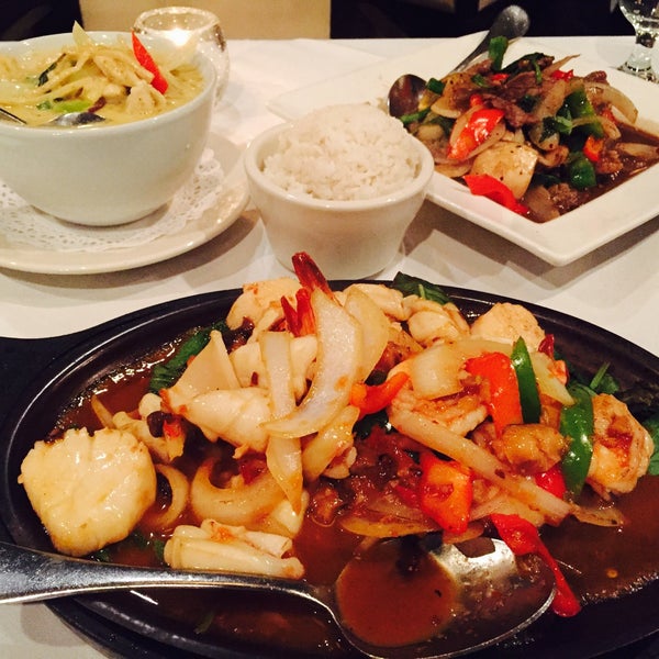 Ricky's Thai - Thai Restaurant in Skillman