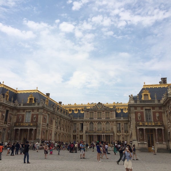 Photos at Gare SNCF de Versailles Rive Droite - 7 tips