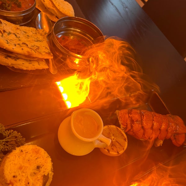 Vermilion - Near North Side - 10 W Hubbard St