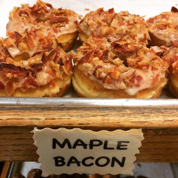 Daviss Donuts - Nederland, TX