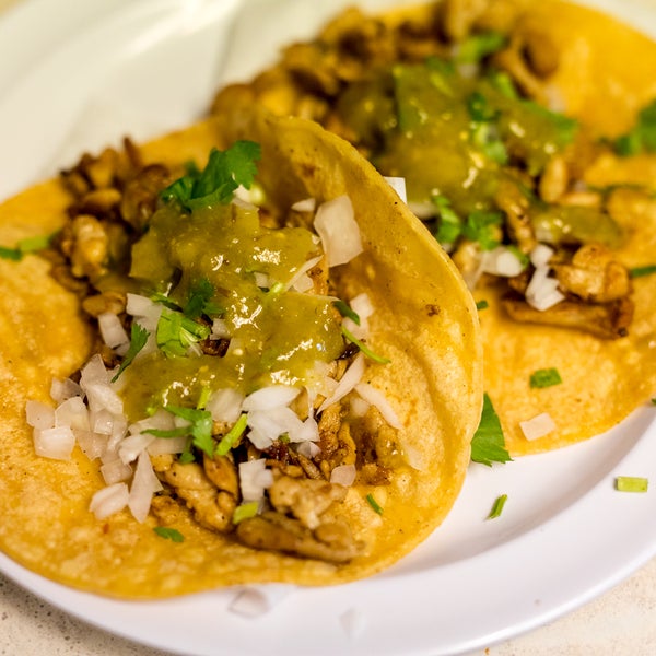 Mariscos El Pescador - Seafood Restaurant