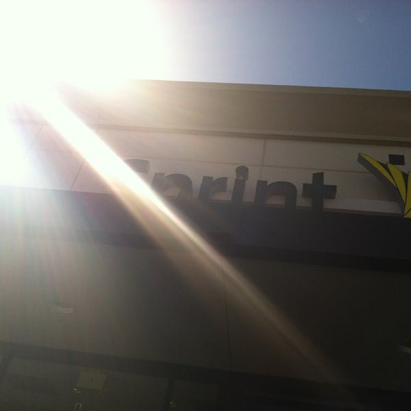 Sprint Store (Now Closed) - 10255 North Fwy Ste A