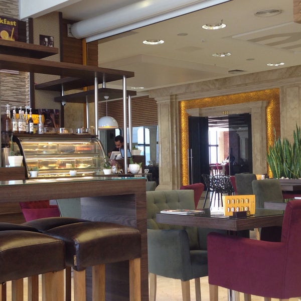 Viuna Café | كافه ويونا - منطقه 8 - 24 tips