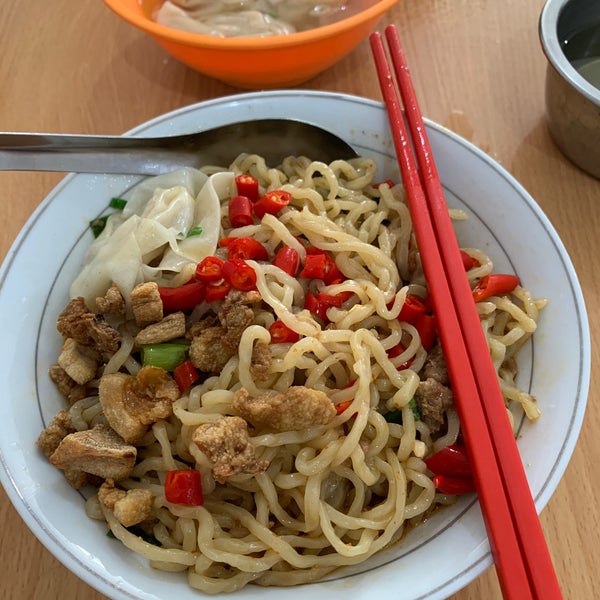 Bakmi Khek - Noodle Restaurant in Penjaringan