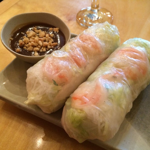 Soupebol - Asian Restaurant in Montreal