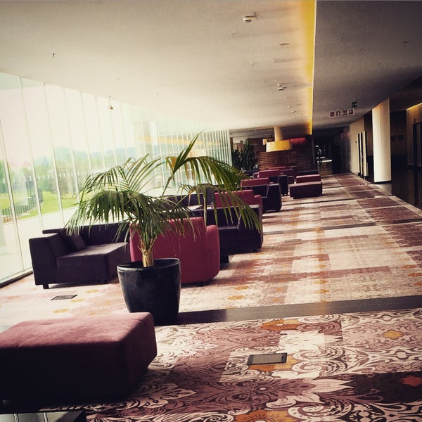 Sheraton Milan Malpensa Airport Hotel & Conference Centre - Case Nuove ...
