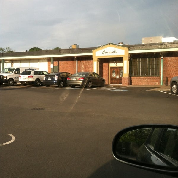 Conrad's Restaurant - American Restaurant