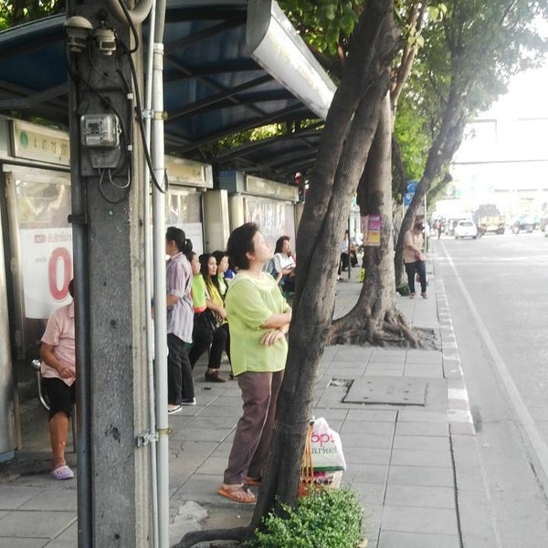 BMTA Bus Stop กรมศุลกากร (Customs Department) - คลองเตย, กรุงเทพมหานคร