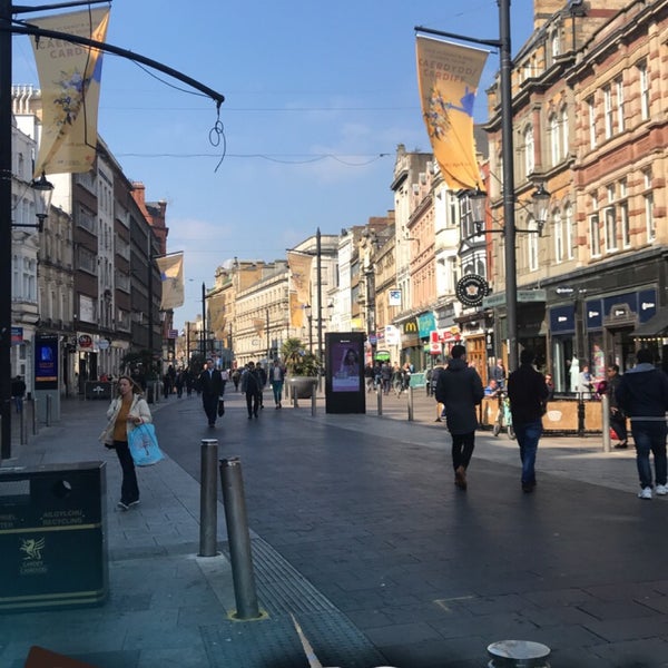 Local's Guide to Cardiff