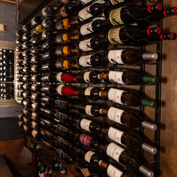 Monet's - Wine Bar in Exeter
