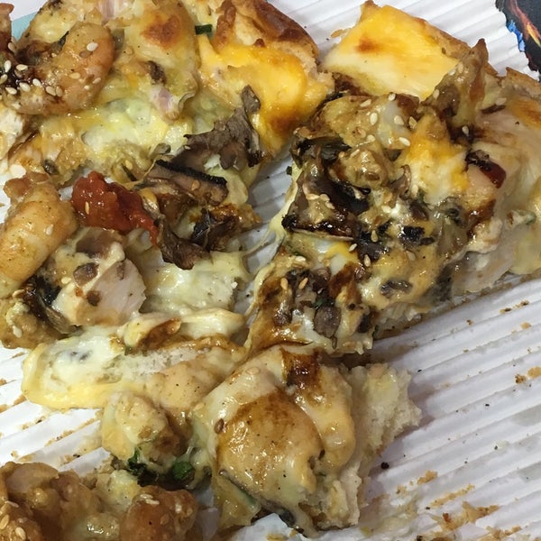 Morghabi-e Ziba Fast Food | فست‌فود مرغابی زیبا - منطقه ۷ - Yosefian St ...