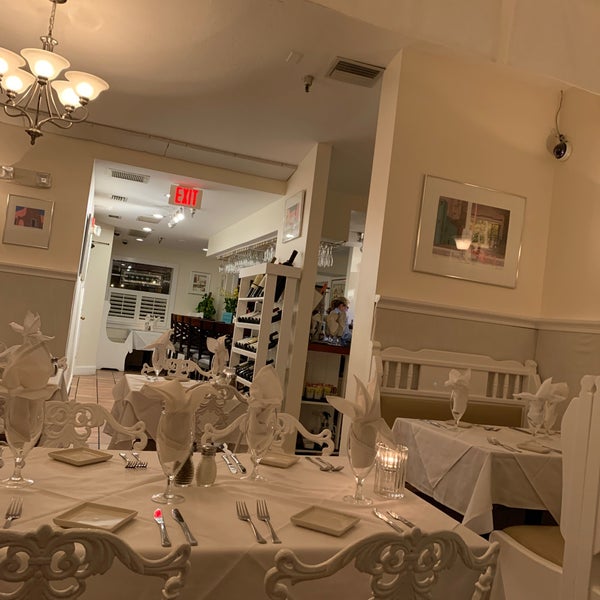 Harry's Continental Kitchen - 14 tips