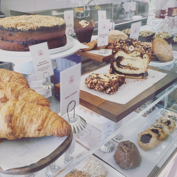 Cake Monkey Bakery - Mid-City West - 4 tips from 194 visitors