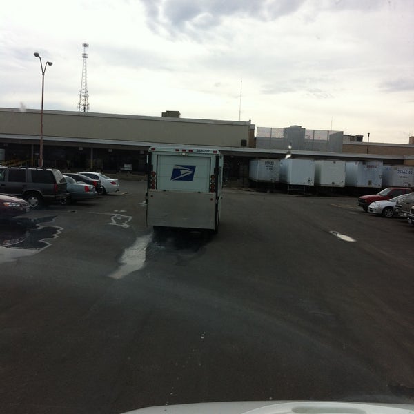 US Post Office - Crickets Ave - Downtown Lubbock - 1515 Crickets Ave