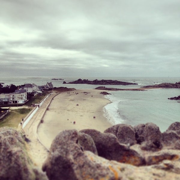 Plage de la Grève Blanche - Beach