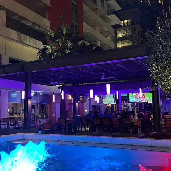 City Dog Cantina - Channel District - 1208 E Kennedy Blvd