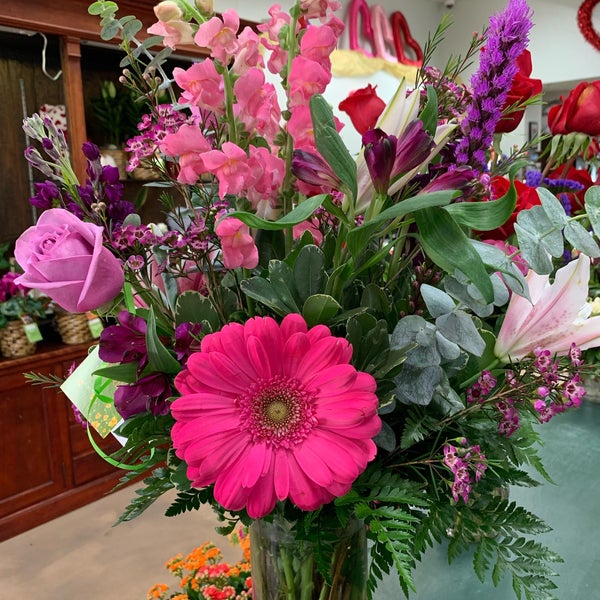 Freytag's Florist - Flower Store in Austin
