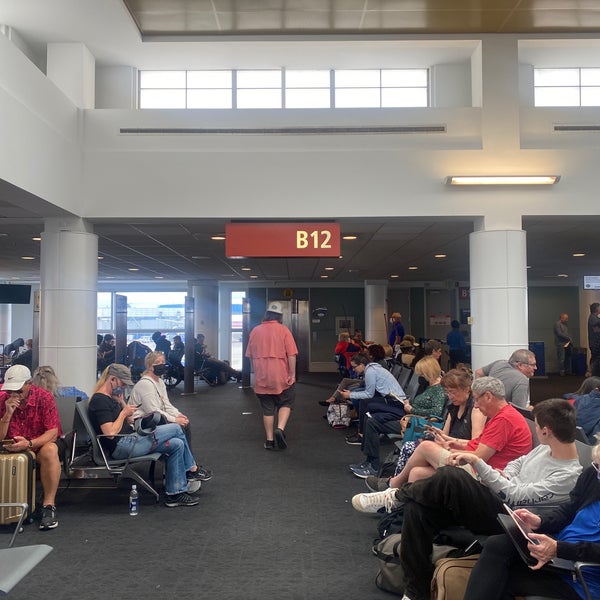 Gate B12 - Airport Gate