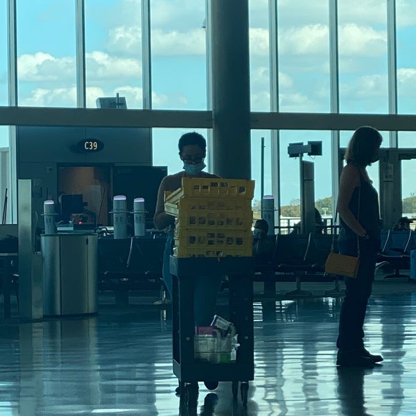 Gate C39 - Tampa, FL