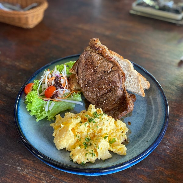 Smiling Buffalo Cafe - Coffee Shop