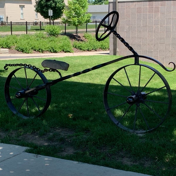Howell Carnegie District Library - Library