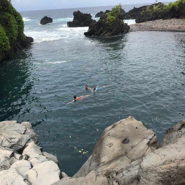 Venus Pool - Lake in Hana