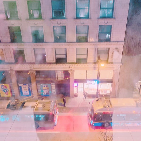 SFU Segal Graduate School of Business - College Academic Building in ...