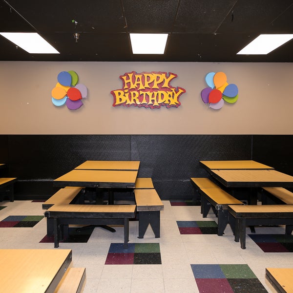 Lake Bowl - Bowling Alley in Moses Lake