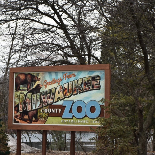 Small Mammal Building - Zoo Exhibit in Milwaukee