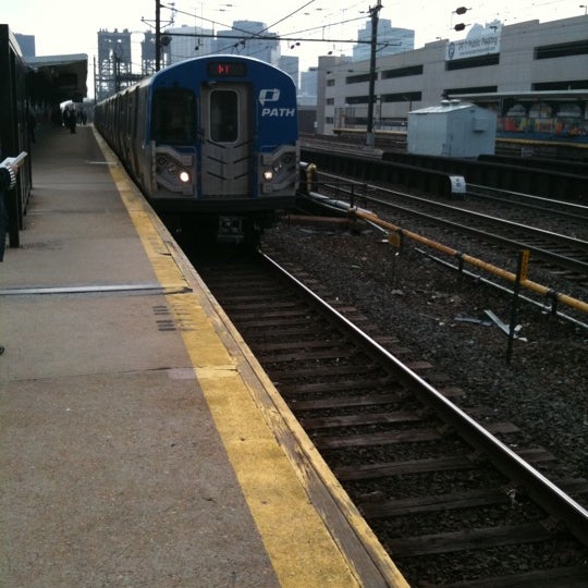 PATH - Harrison Station - 45 tips from 8420 visitors