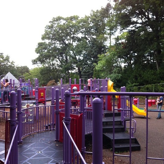 Hasbro Boundless Playground - Playground