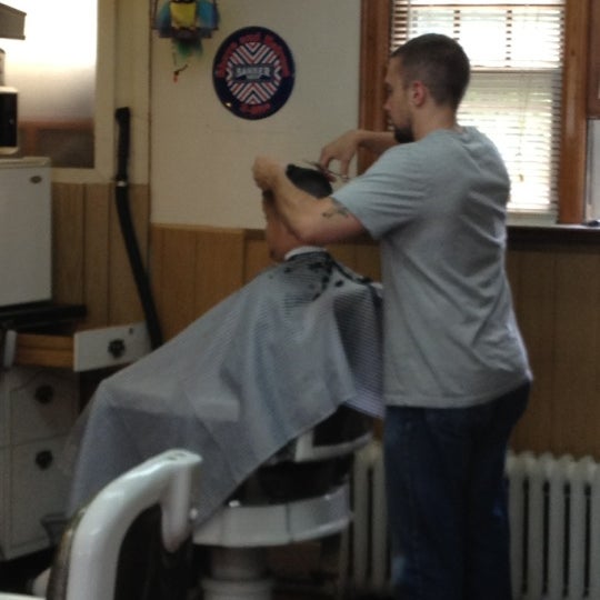 Rick's Barber Shop - 264 W Main St