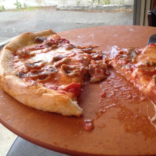 Pagliacci Pizza - Bitter Lake - Seattle, WA