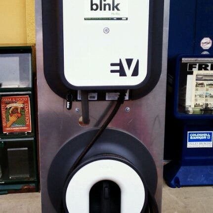 First Alternative Natural Foods Co-Op - Grocery Store