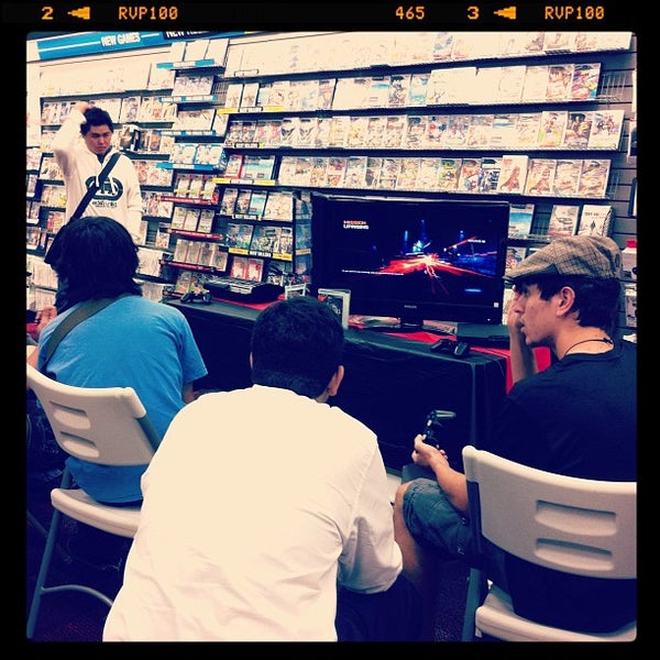 Photos at GameStop - 4211 Waialae Ave