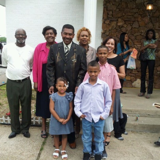 Emmanuel Fellowship Baptist Church - 400 N Prairie Creek Rd